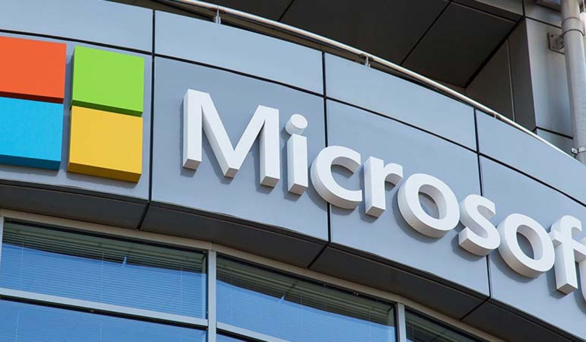Microsoft To Launch AI Facility In London To Expand Product Development ...